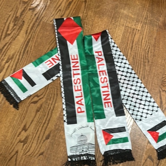 Accessories | Kuffiya Patterned With Hatta And The Palestinian Flag ...